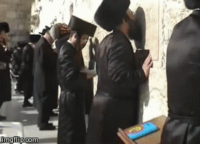 Be shocked, The first human to pray at the No 1 Jewish pilgrimage site ...